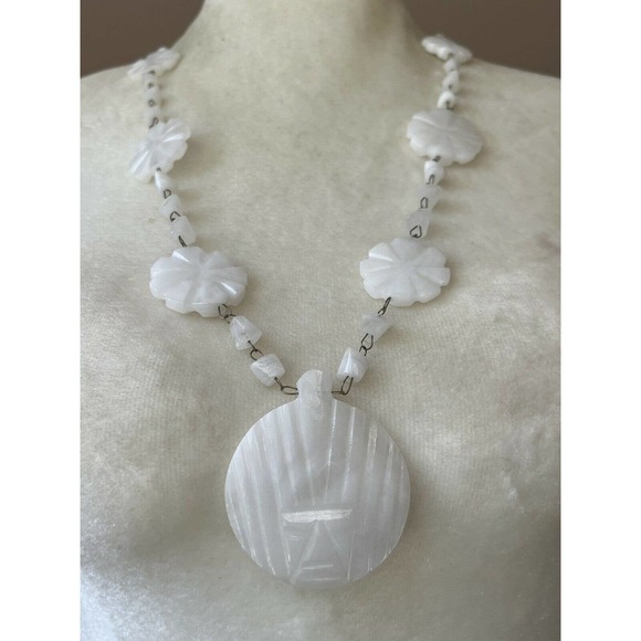 Unbranded | Jewelry | Vintage Carved Alabaster Pendant Necklace Aztec ...